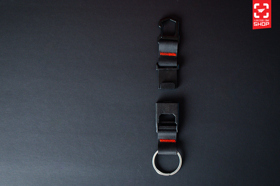 Gravity Move - Titaniun Magnetic KeyChain